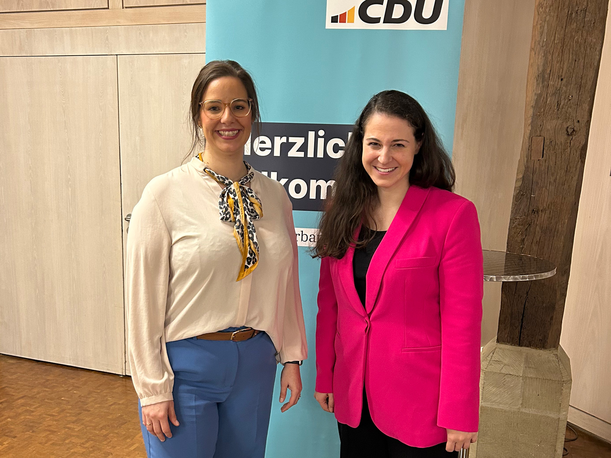 „Wir müssen über Geld sprechen!“ – Finanzbildung für Frauen im Fokus ...